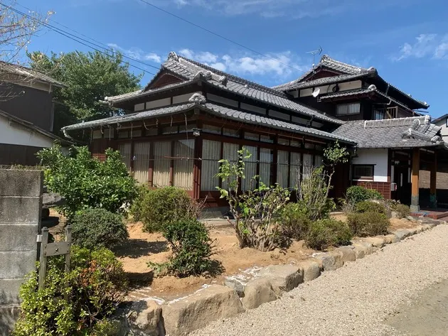 Hatama Bessou - Tosu