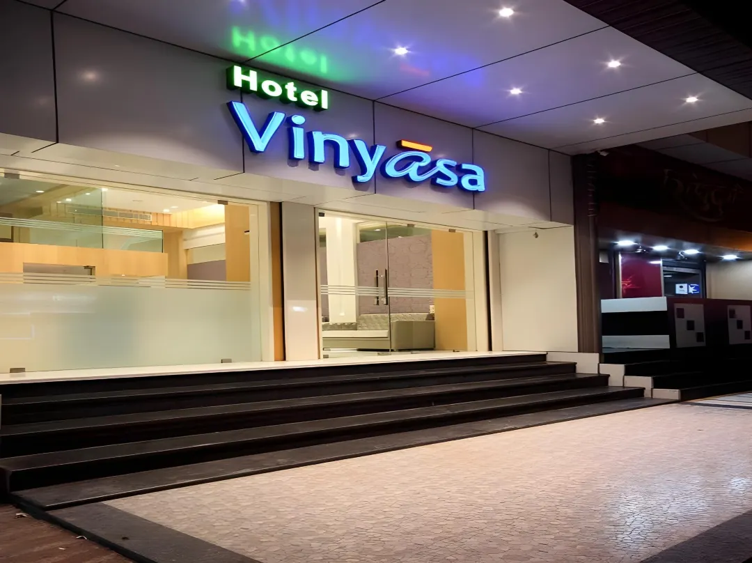 Hotel Vinyasa - Thane