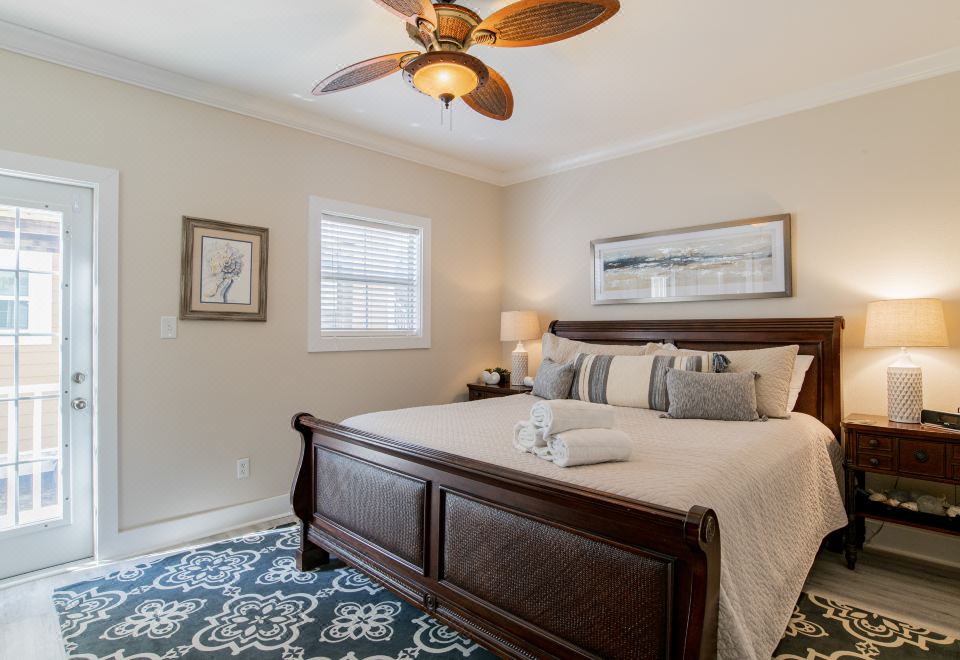 Island Oasis and Poolside Access - Stunning Villa Retreat, Perdido Key ...