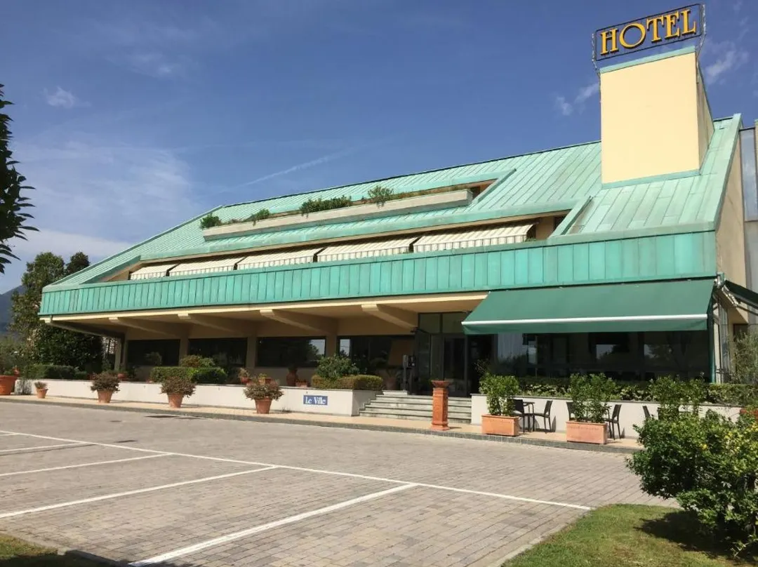 Hotel Le Ville - Lucques