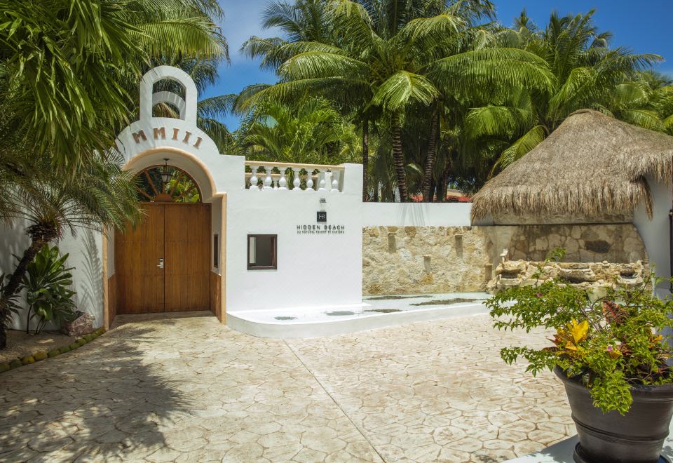 Hidden Beach Resort Au Naturel Club Gourmet All Inclusive