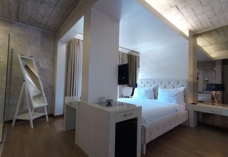 The Hotel Alaçatı, Alacati Mahallesi - 2025 Latest Prices & Deals ...