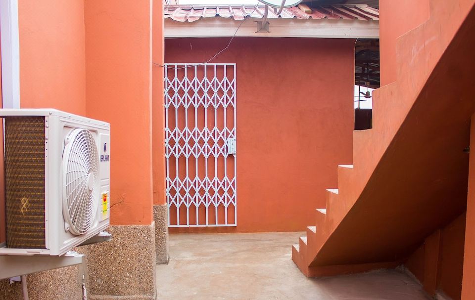 Lexis Lodge,Accra - Updated 2024 Reviews & Prices | Trip.com