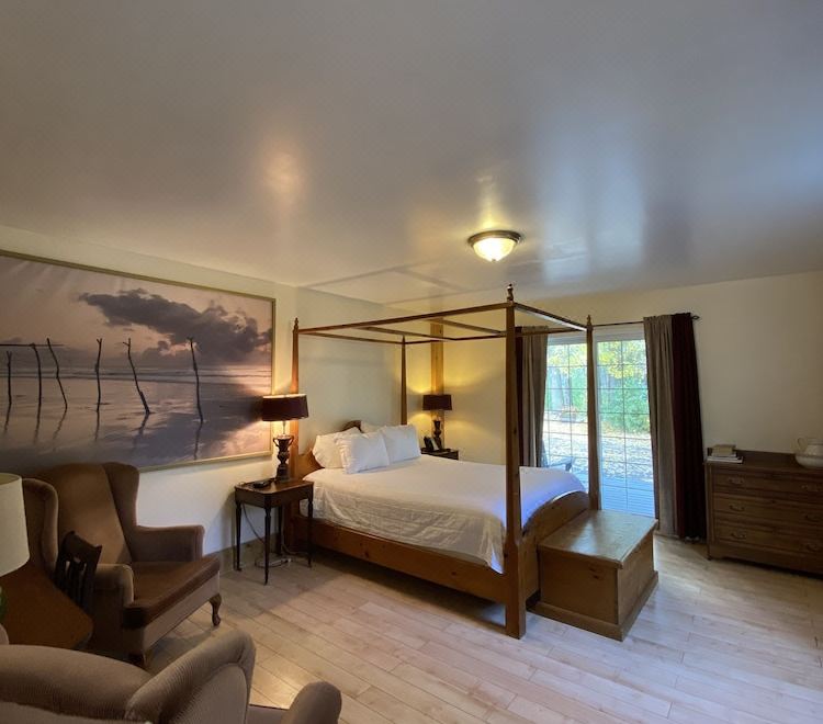 Timber House Resort,Brighton - Updated 2024 Reviews & Prices | Trip.com