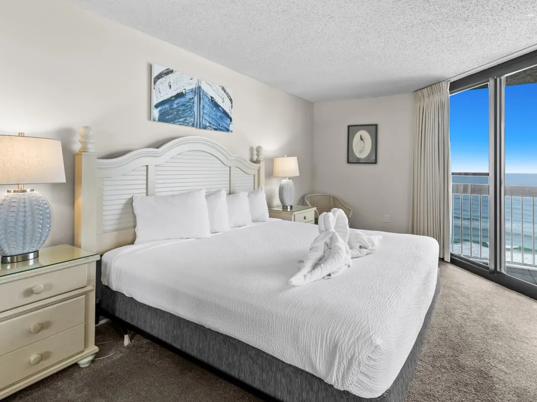 Stunning Gulf Views And Resort Amenities - Bright Spacious Haven - Destin, FL