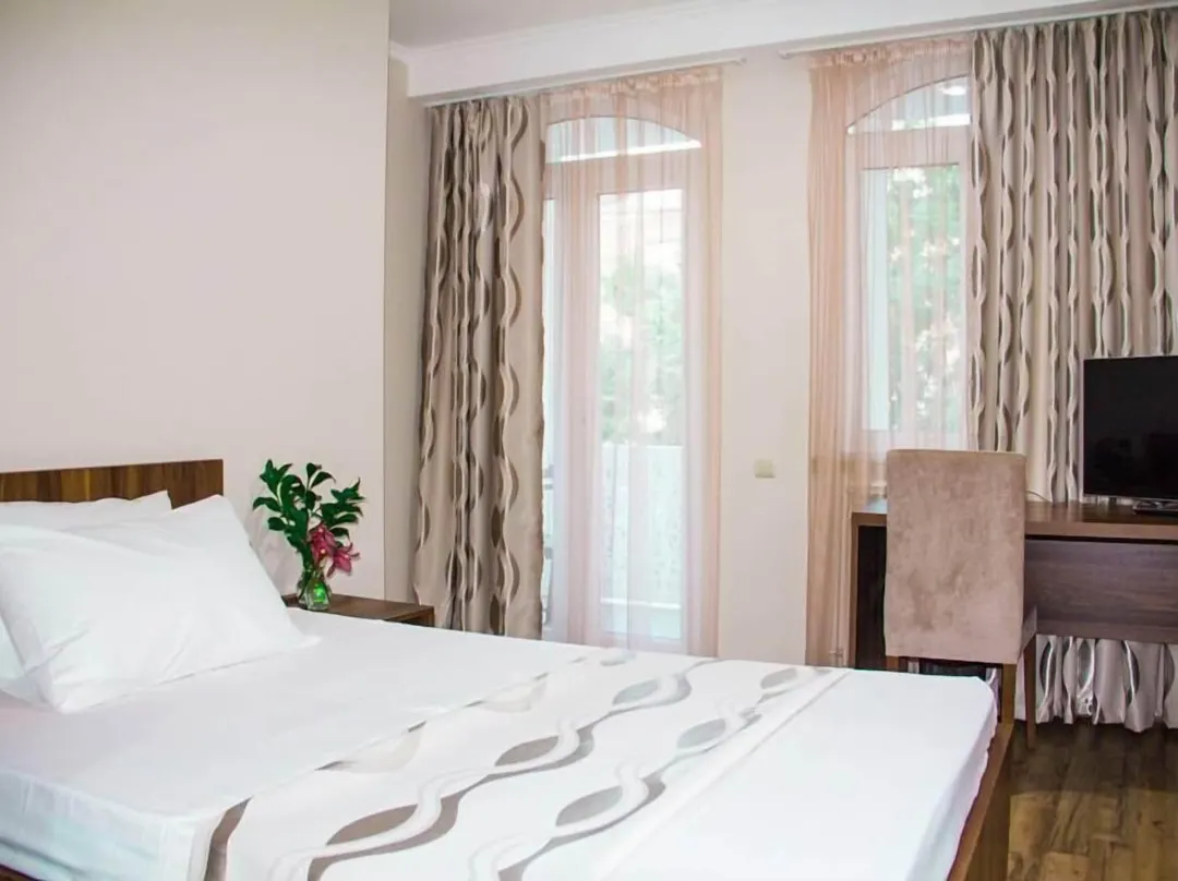 Hotel Dcorner - Tbilisi