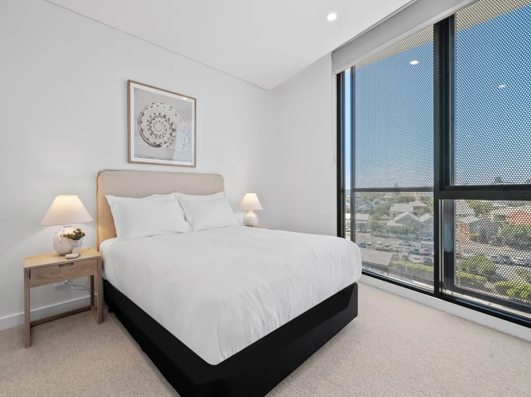 Stylish 2-bed Unit With Views & Rooftop Access - East Fremantle