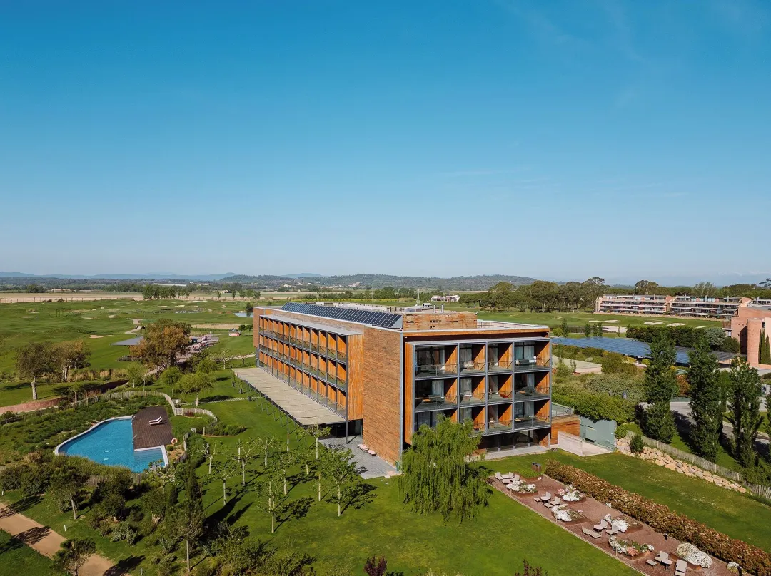 Empordà Golf Resort - Pyrenees