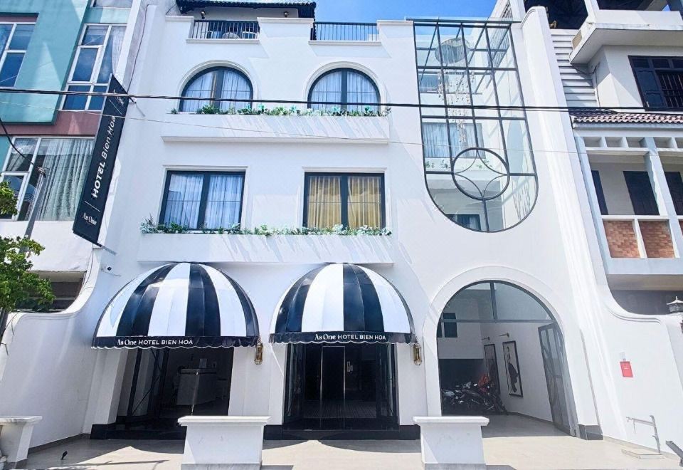 As One Hotel Bien Hoa, xem đánh giá và giá phòng | Trip.com