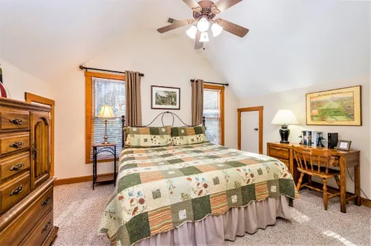 Charming Mountain Retreat With Hot Tub And Game Room - Breathtaking Escape - Chimney Rock, NC