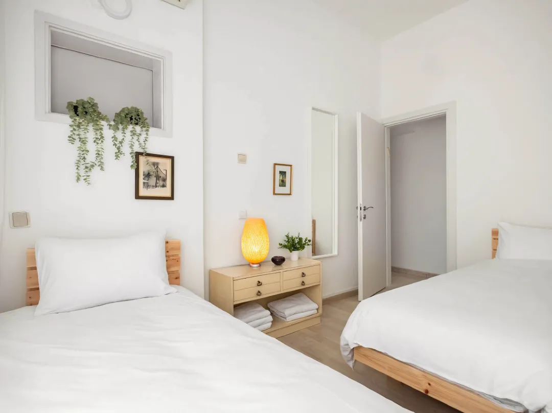 Ben Yehuda Elegant Green Charm - Tel Aviv-Yafo