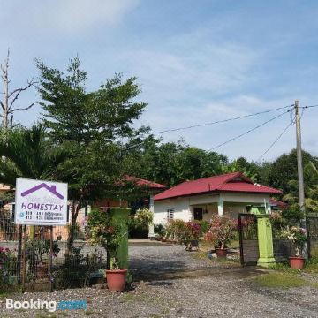 Dhia Irdina Homestay, Hotel di Semantan - Harga terbaik, Ulasan, Gambar ...