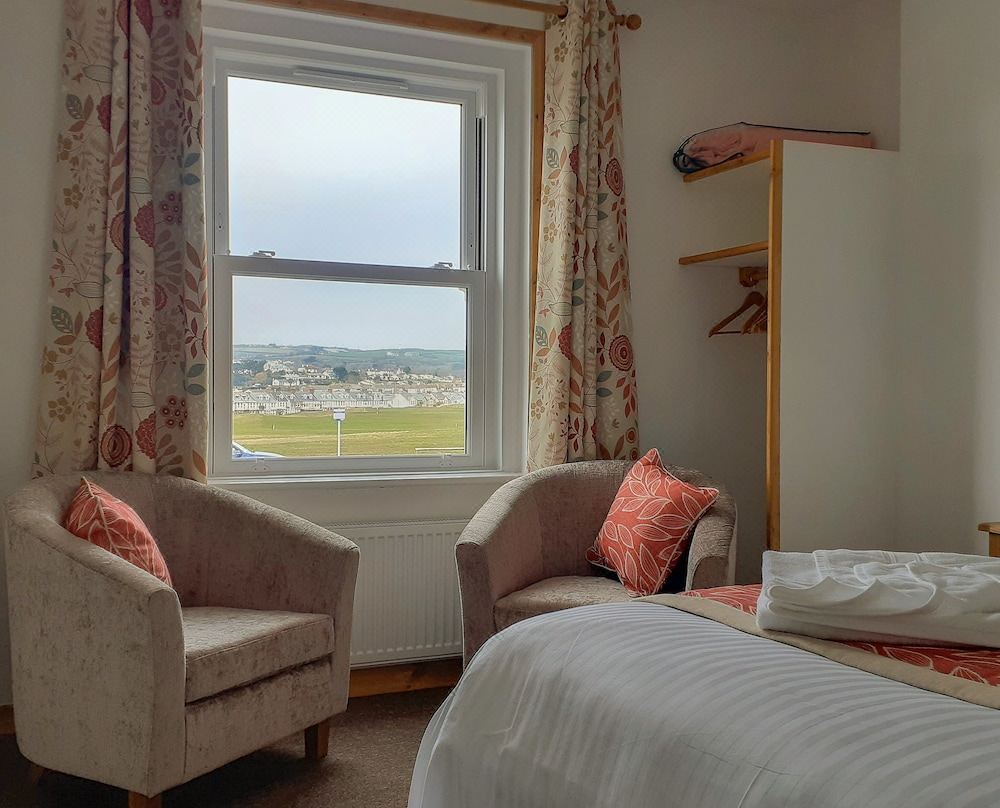 Links Side Guest House - Bude