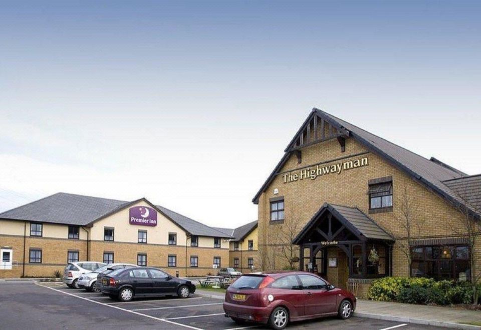 Premier Inn St. Neots (Colmworth Park),Eaton Socon - Updated 2024 ...