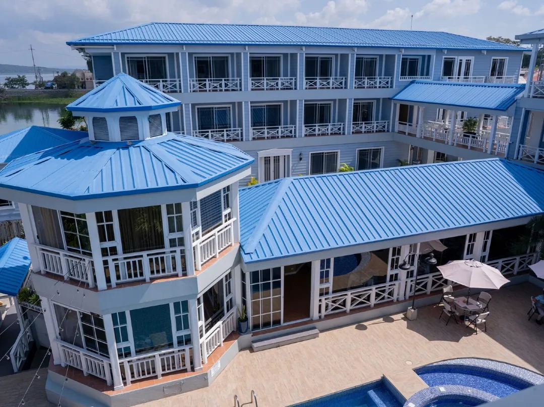 Hotel La Casona Del Lago - Flores