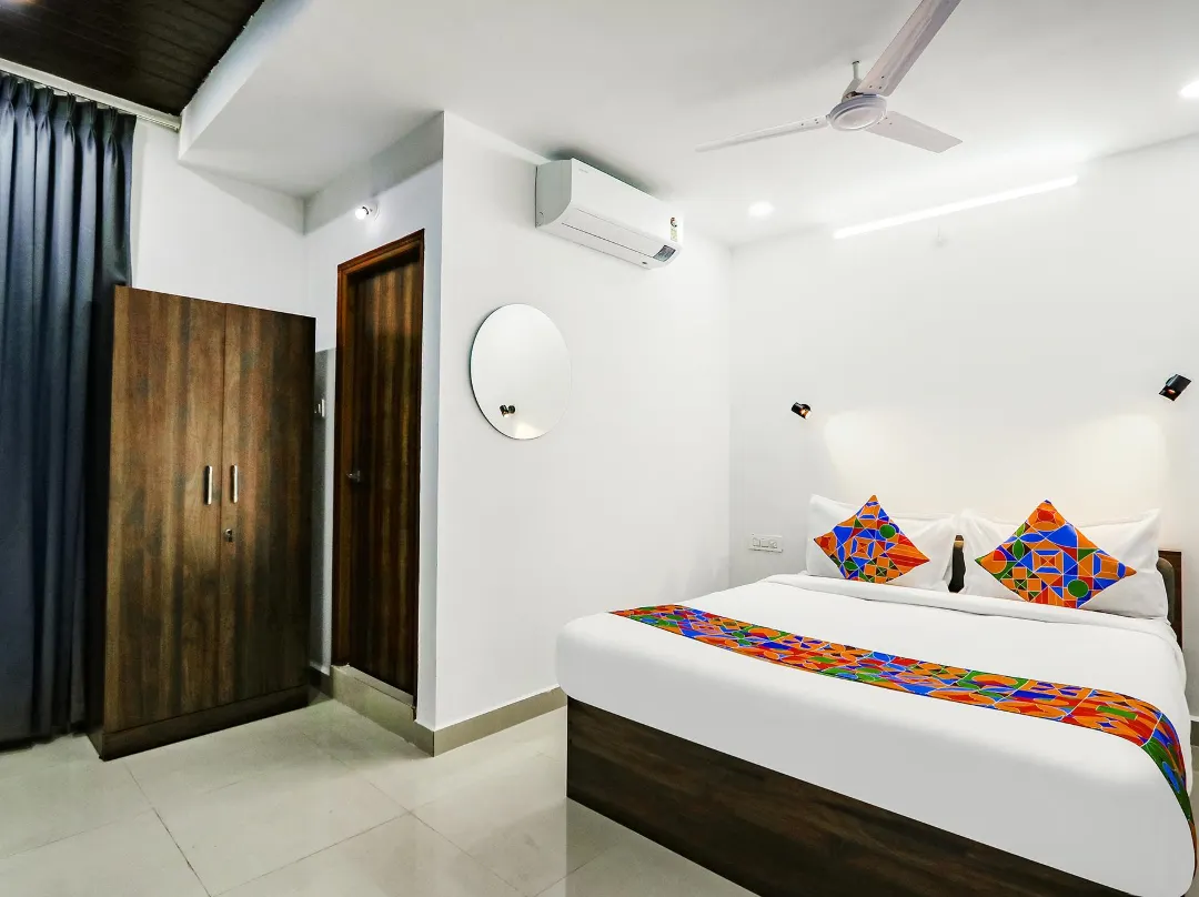 Fabhotel Vk’s - Nr Umcc Shahpur, Jeedimetla - Hyderabad