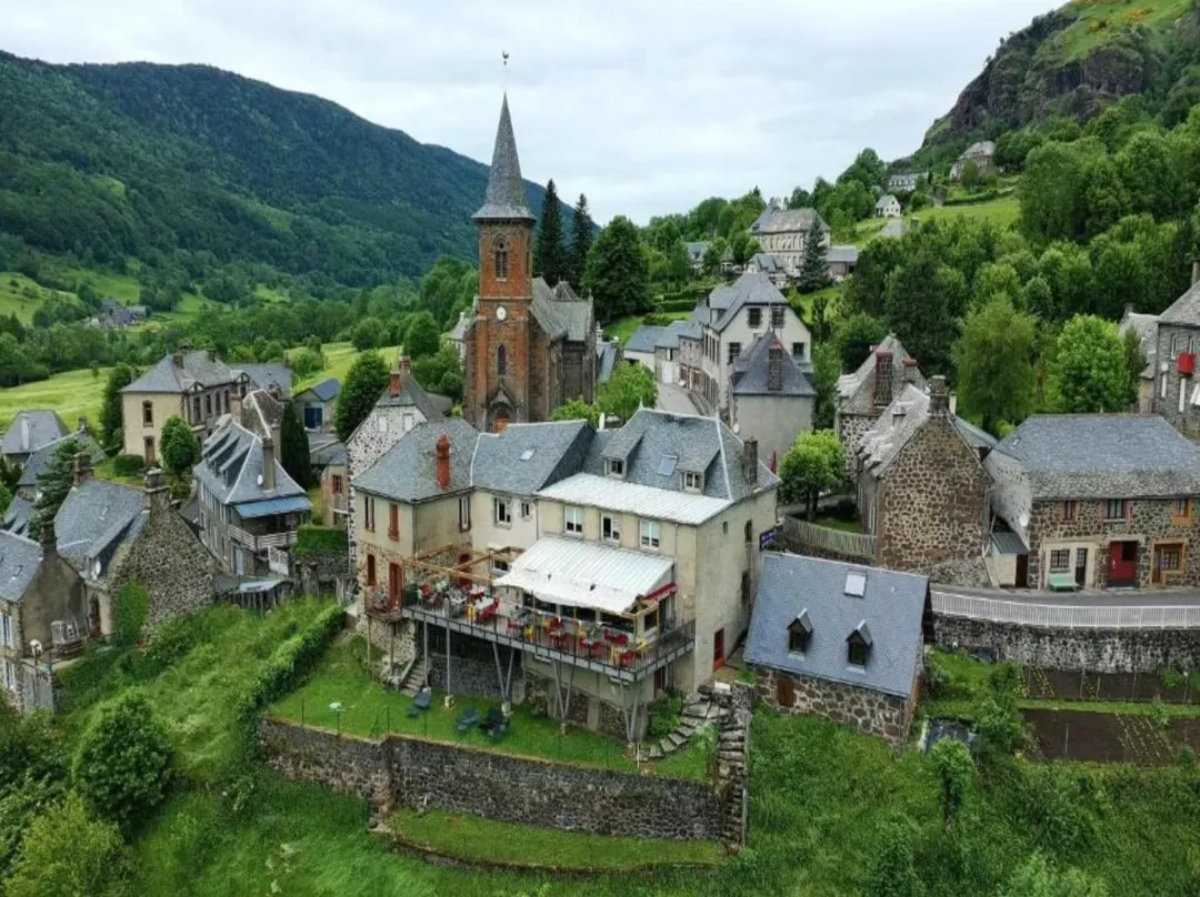 Hideaway In Villeneuve-d'allier - Haute-Loire