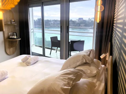 Le Crystal Dinard Plage - Dinard