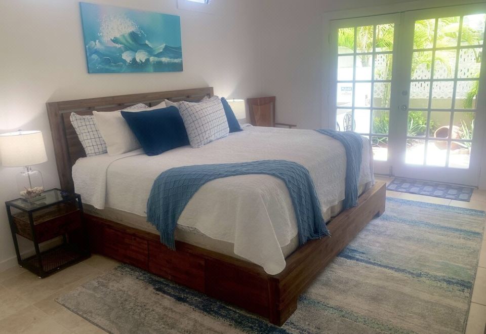 Key West Cabana-Old Town Key West- Steps to Duval Street w/ Pool & Tiki ...