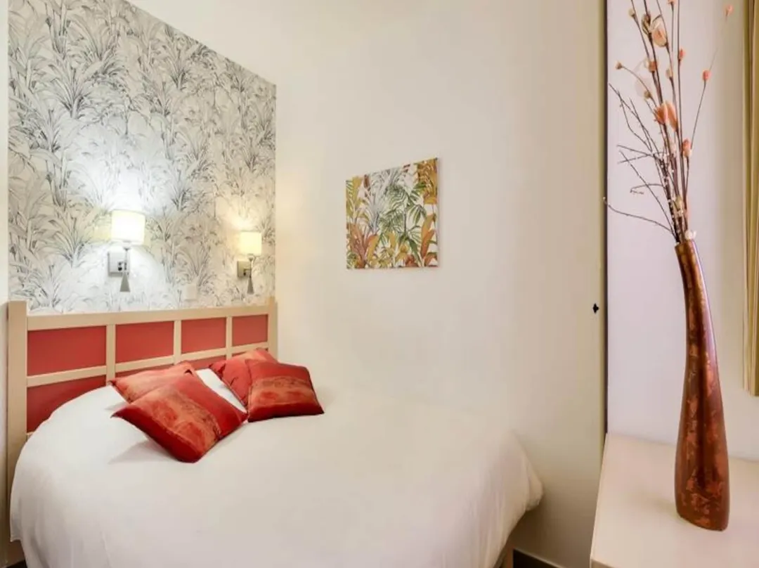 Apartment For 4 People In Cap Esterel - Cap Estérel