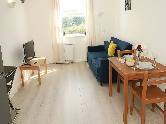 Perfecttrade Crews Van Parking & Longterm Discount - Londres