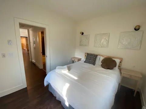 Tout Nouveau 1 Chambre 1 Salle De Bain à Proximité De Tout Accessible à Pied - Edmonton
