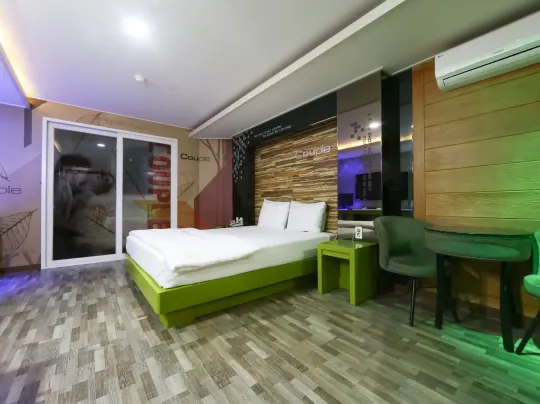 Gimcheon Couple Self Check-in Motel - 진주시
