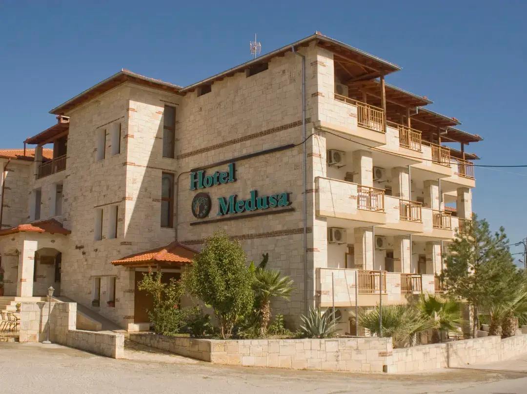 Medusa Hotel - Касандрия