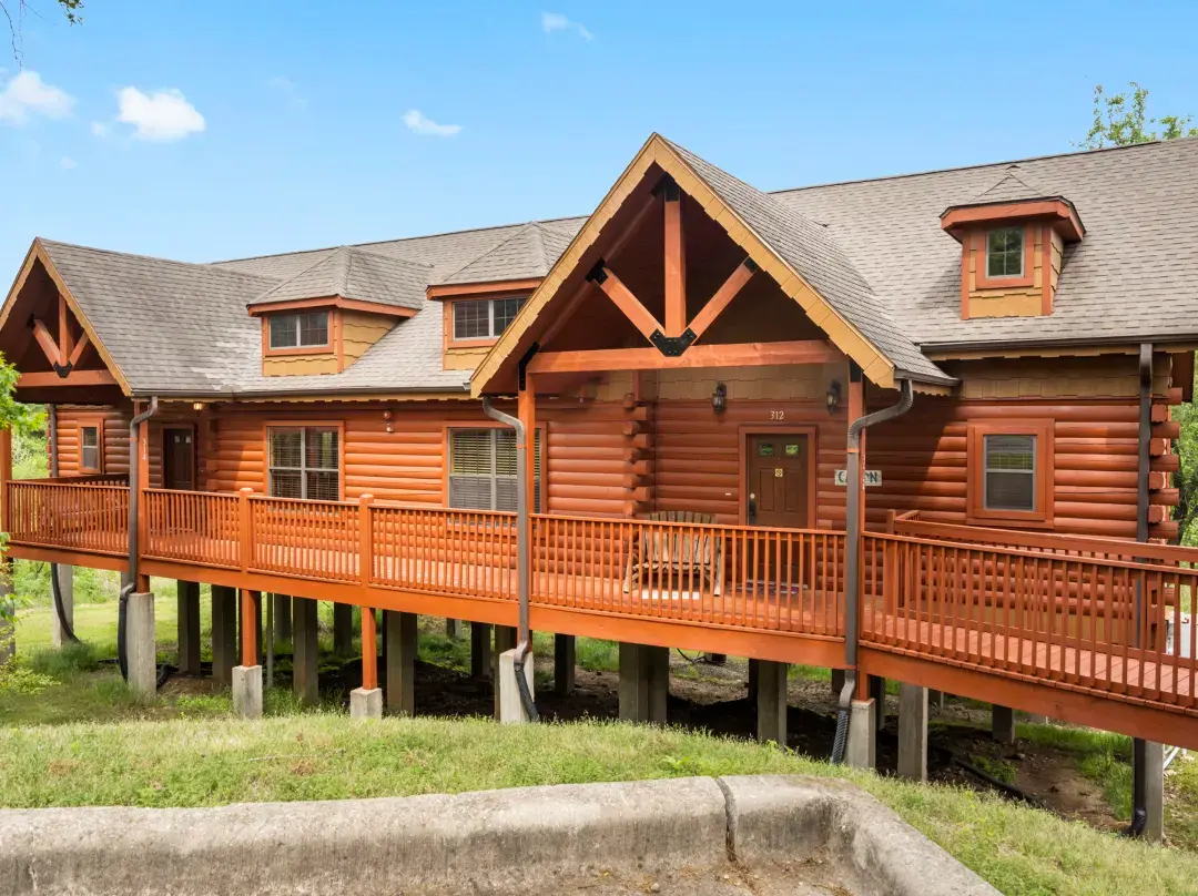 Relaxing Cabin With Scenic Balcony And Whirlpool Tub - Cozy Tranquil - Branson, MO