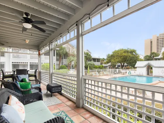 Sunlit Rooms And Pool View - Delightful Coastal Haven - Miramar Beach, FL