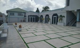 Luxeley Hotel and Suites: Latest Deals & Reviews 2026 | Trip.com