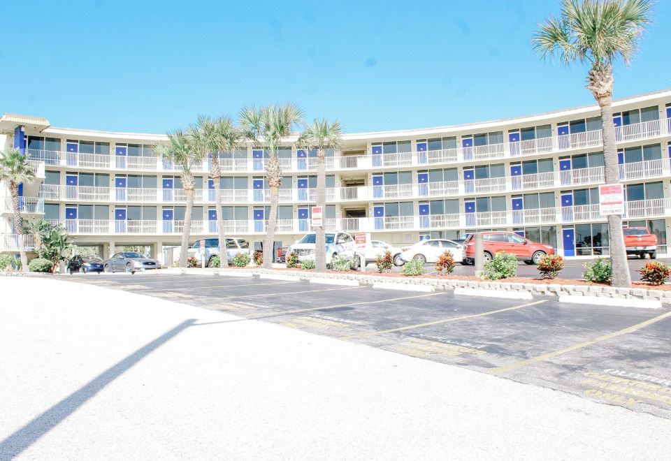 Outrigger Beach Club Resort,Ormond Beach - Updated Prices & Hotel ...