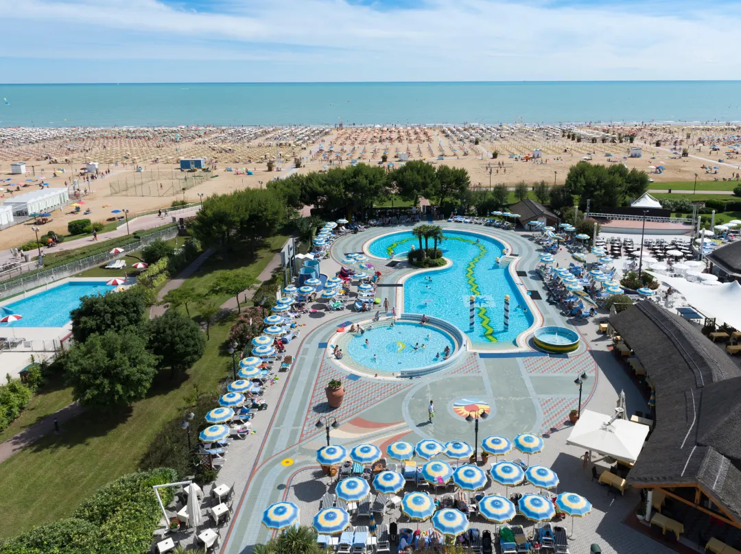 Aparthotel Holiday - Bibione
