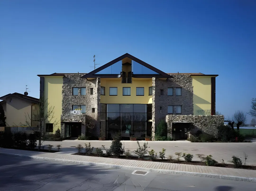 Art & Hotel Aeroporto - Provincia di Bergamo