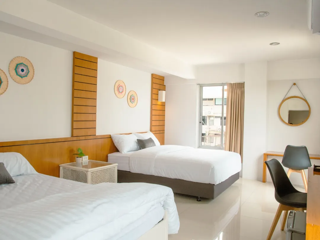 Alley & Pier - Bangkok Noi