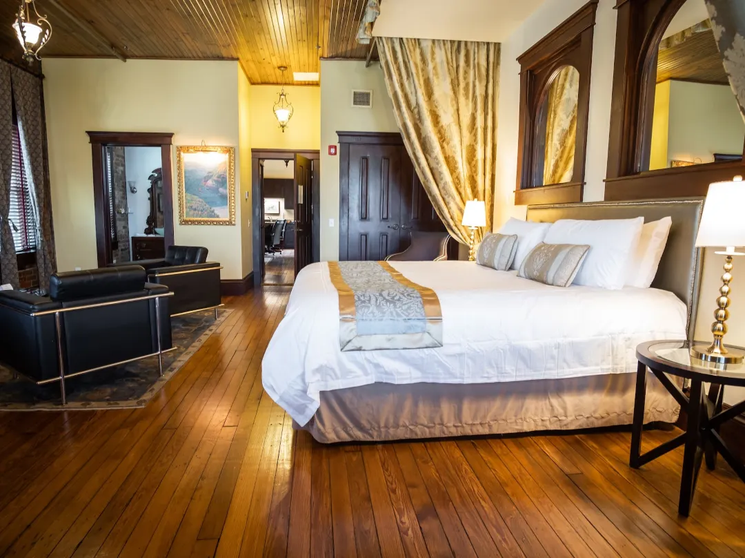 The Hackett Hotel - Marietta