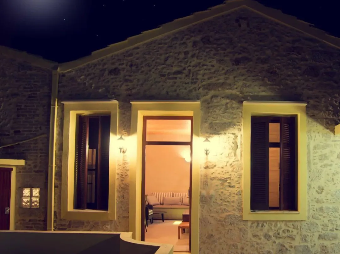 Porto Enetiko Suites - Crete