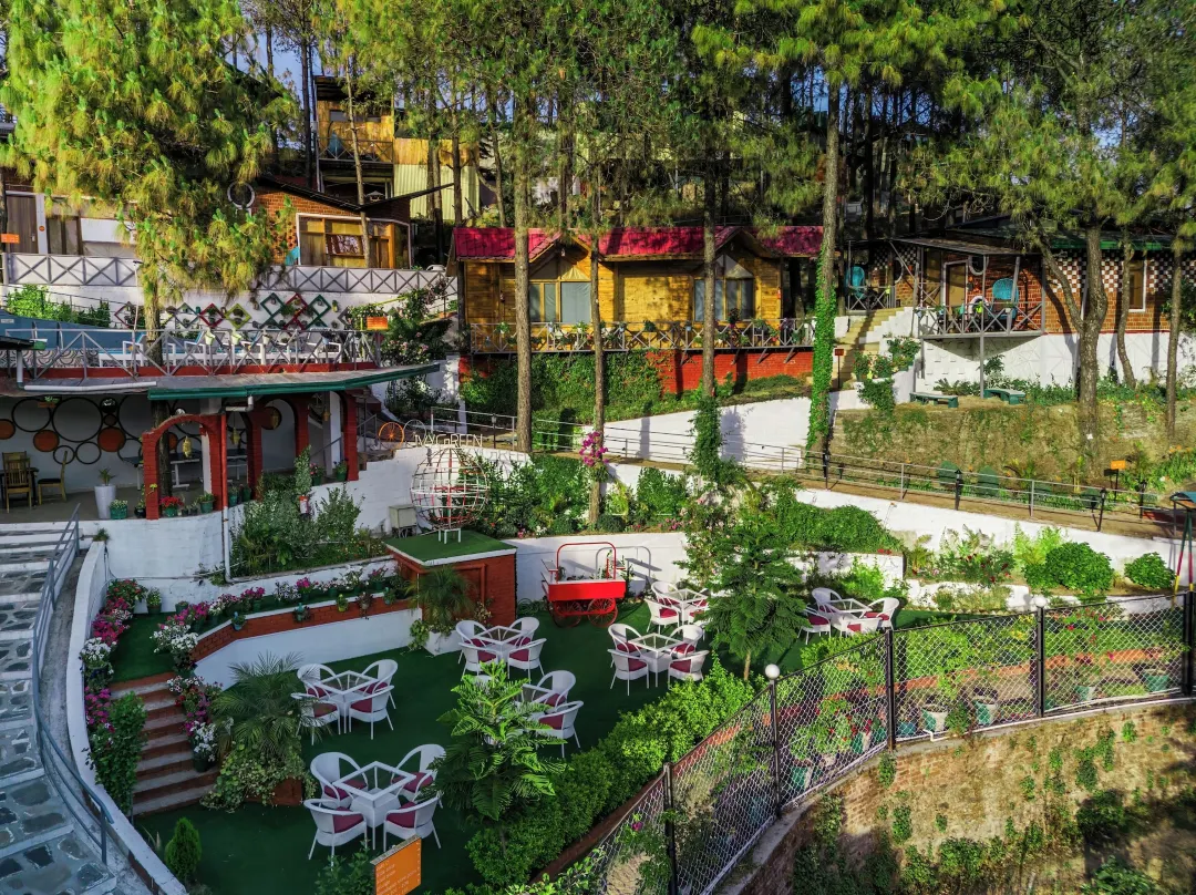 Zone Connect By The Park, Lansdowne - Lansdowne, India