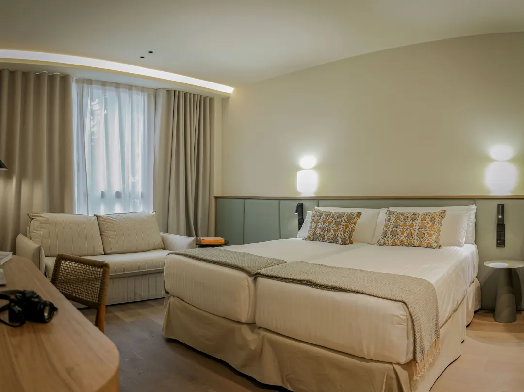 Hotel Intelier Malvarrosa Plaza - Valencia