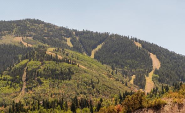 Slopeside Luxury at Apex, Ski-in Ski-out, Private Hot Tub, Clubhouse ...