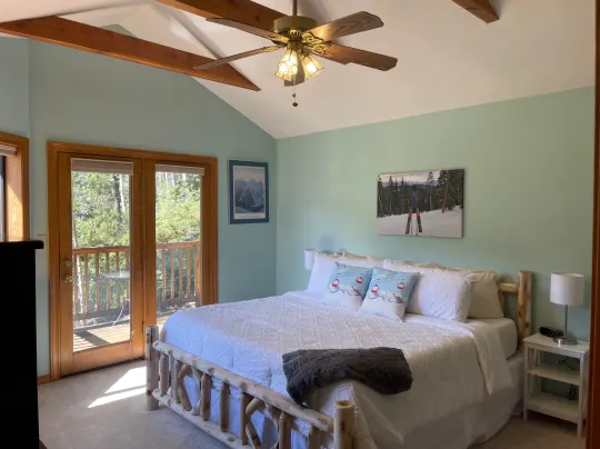 Mountain Retreat With Stunning Views And Luxurious Amenities - Charming Cabin - Taos Ski Valley, NM