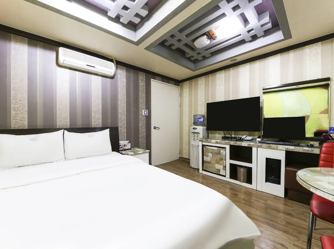 Changwon Masan White - Haman