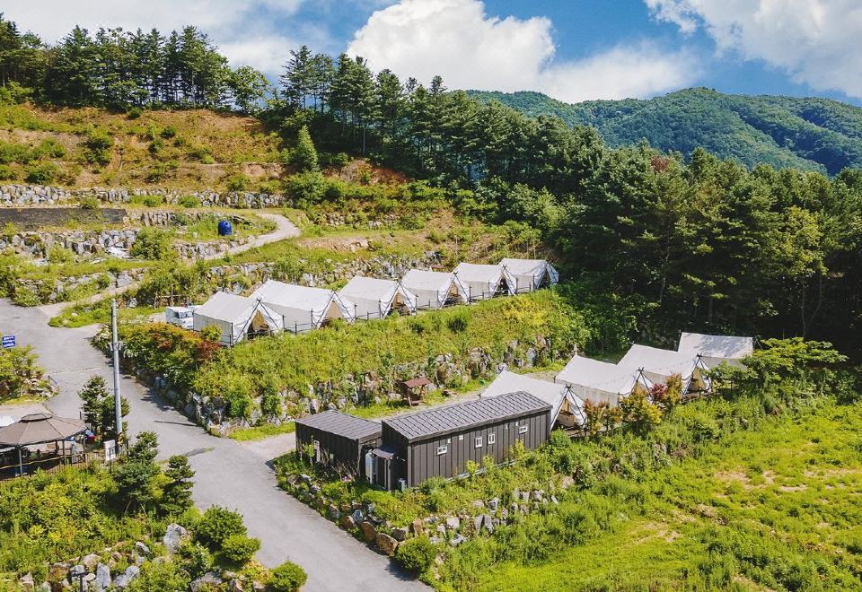 Hongcheon Toliaigeullaemping,Hongcheon-gun - Updated 2024 Reviews ...