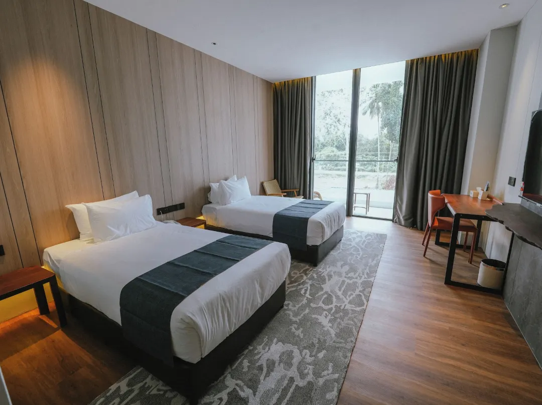 Roxy Beach Resort - Sematan