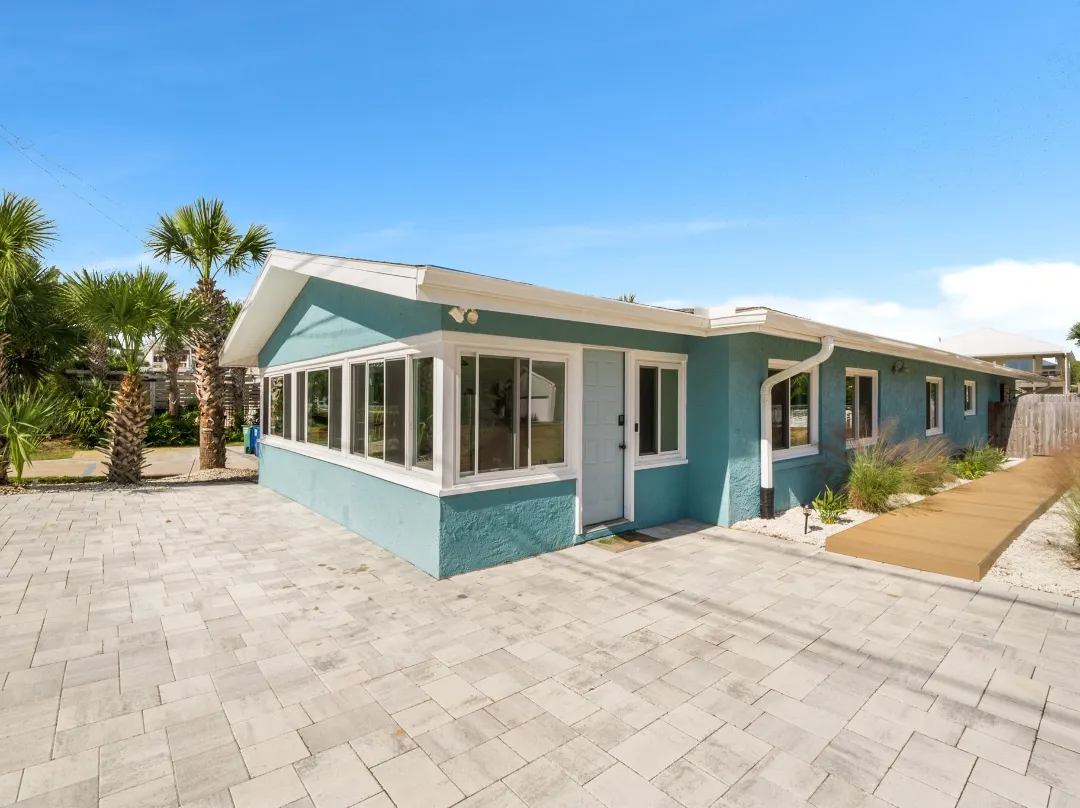 Private Pool And Modern Beach Furnishings - Elegant Oasis - Alys Beach, FL