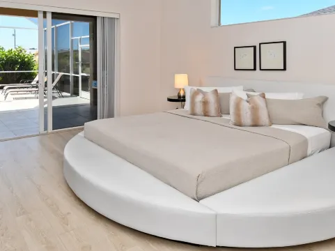 Camille With Boat, Must See, Modern Furniture,pool - Florida