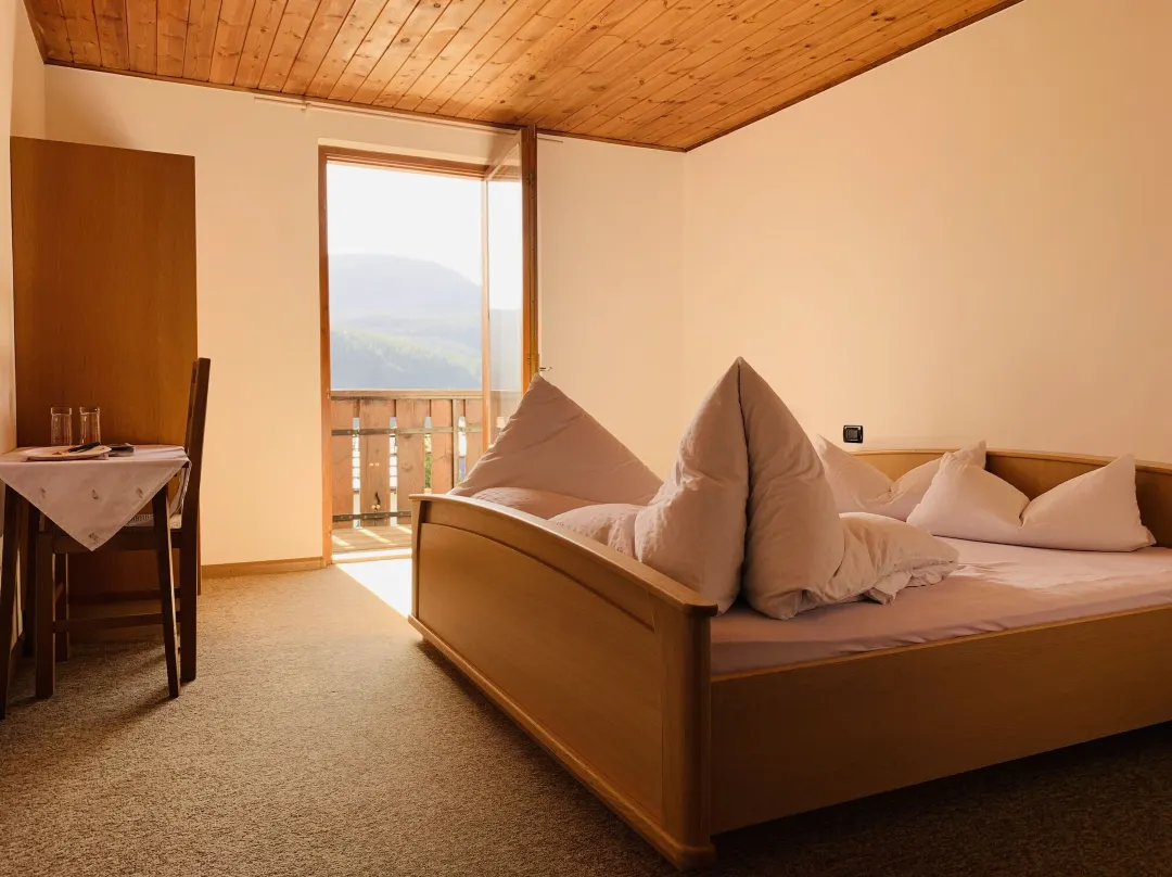 Albergo Laugen Restaurant Bar Pins Romana Camper Parking Area - Sud-Tyrol
