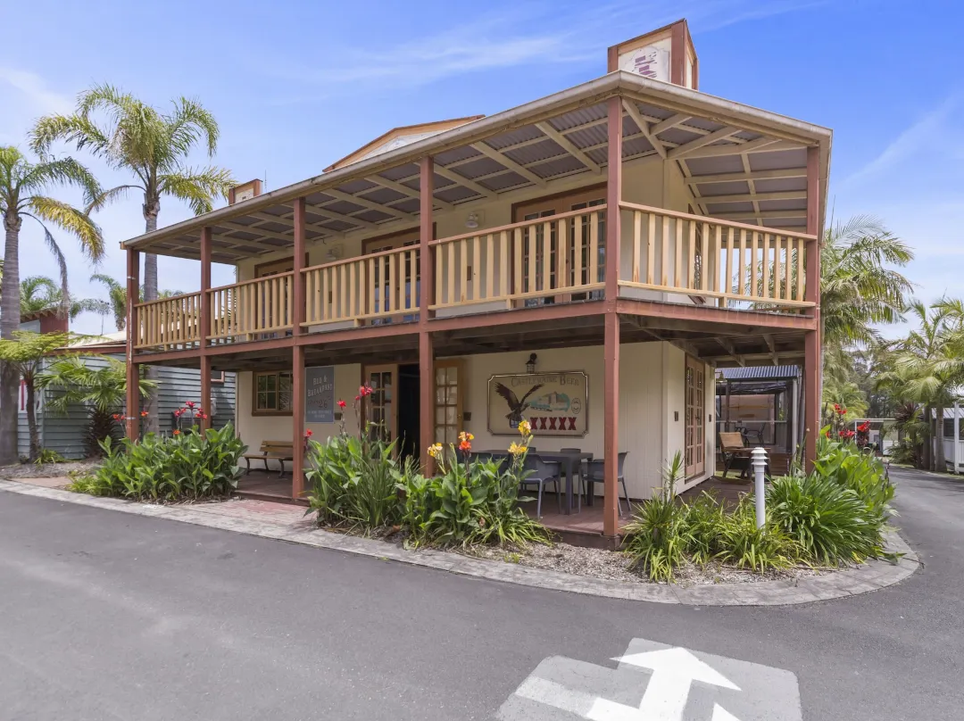 Wairo Beach Holiday Park - South Coast