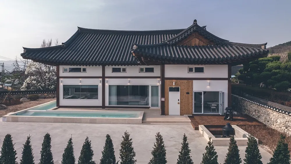 Gyeongju Raum Thehanok Poolvilla - 경상북도