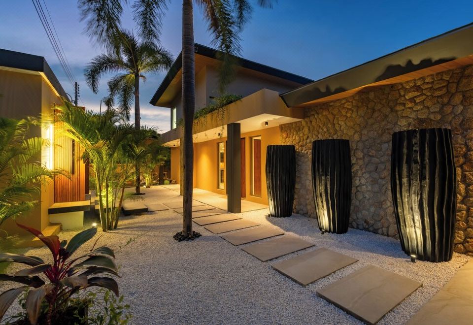 Luxury 4 bedroom villa in Koh Samui with stunning sea views to Koh ...